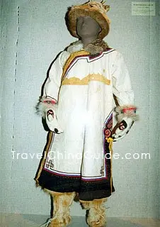 Minority Oreqen of China: Distribution, Language, Religion, Food